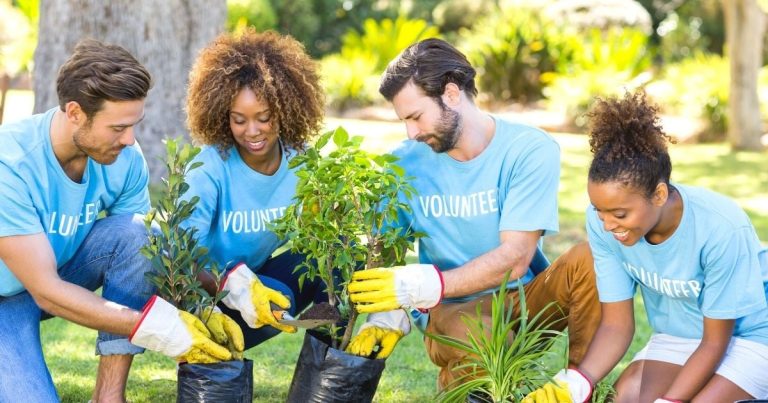 5 Creative Ways to Boost Community Volunteerism